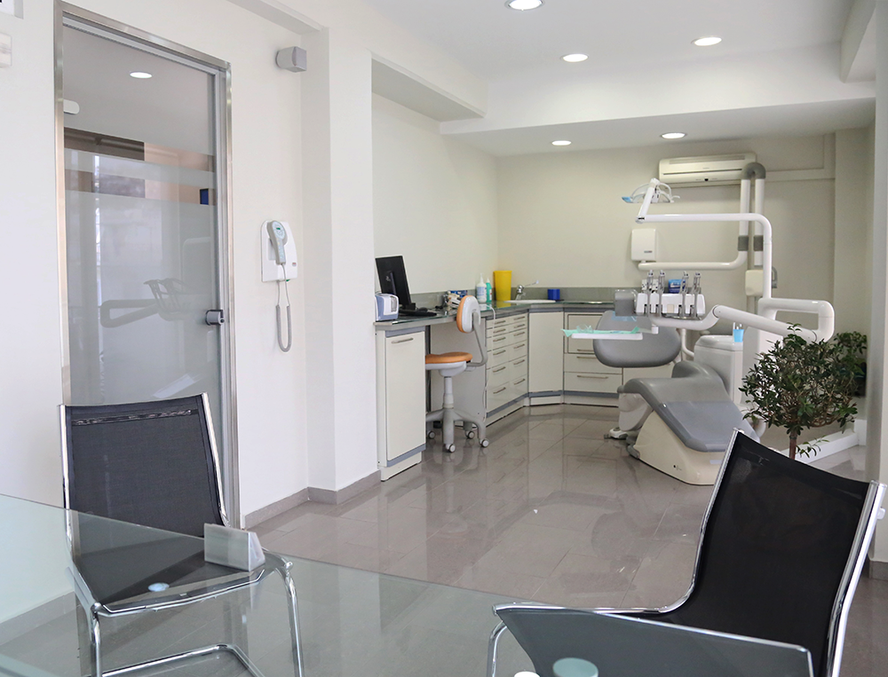 Το Οδοντιατρείο - Zacharaki DentalCare
